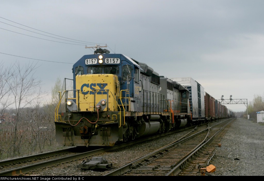 CSX 8157 @ Temple Rd. 04/23/2005